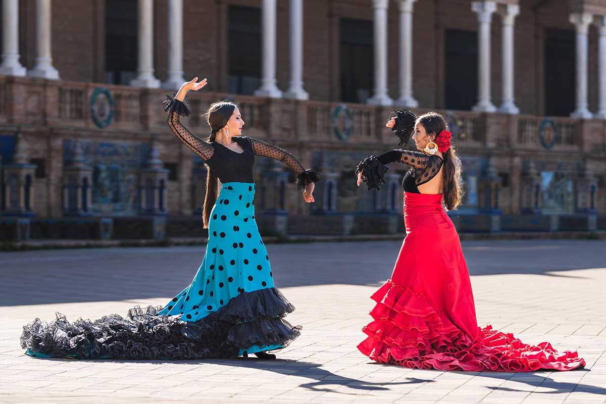 How to Navigate the Joys of Spring in Marbella, Like a Native!